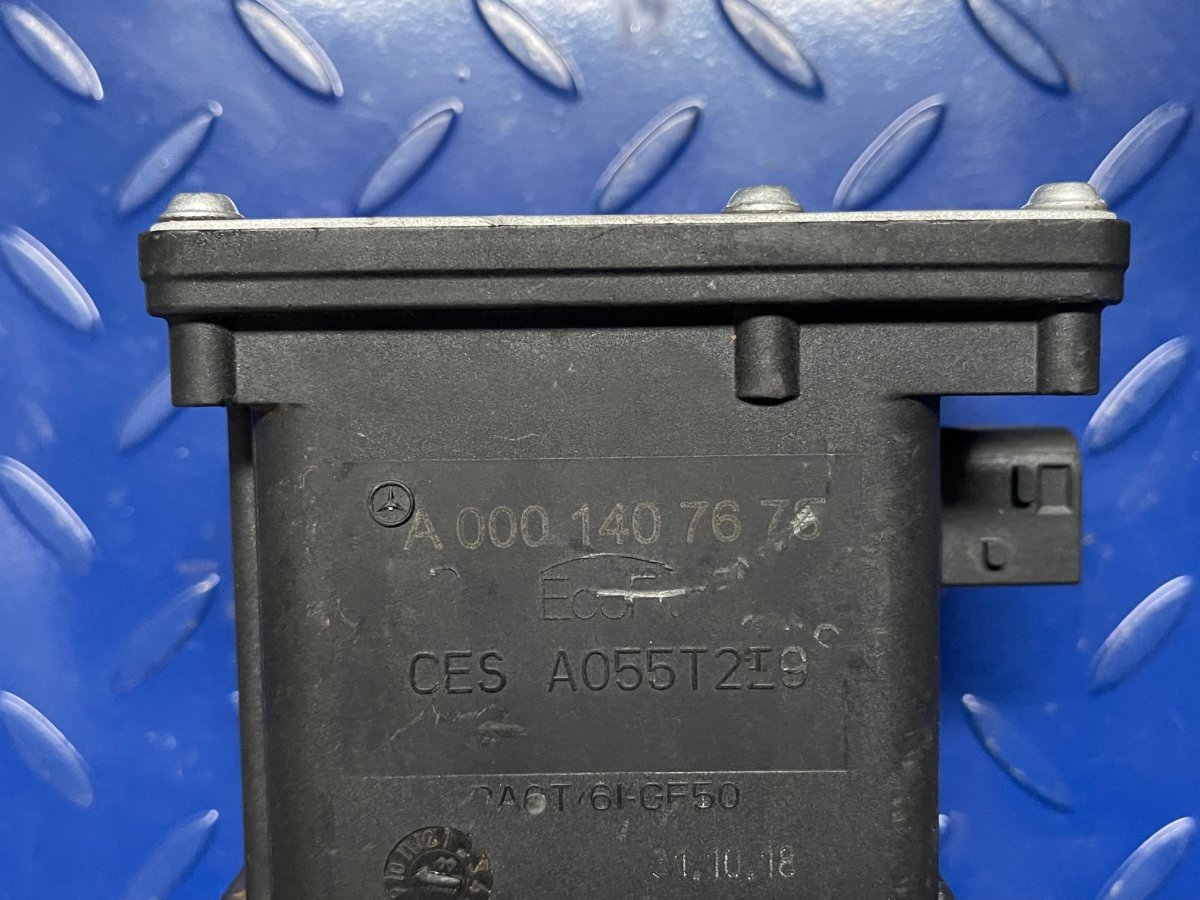 Adblue Pump Mercedes Actros Atego Axor Euro 6 (1 socket)